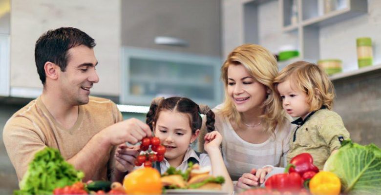 How to develop healthy eating habits for your children - Thrive Global