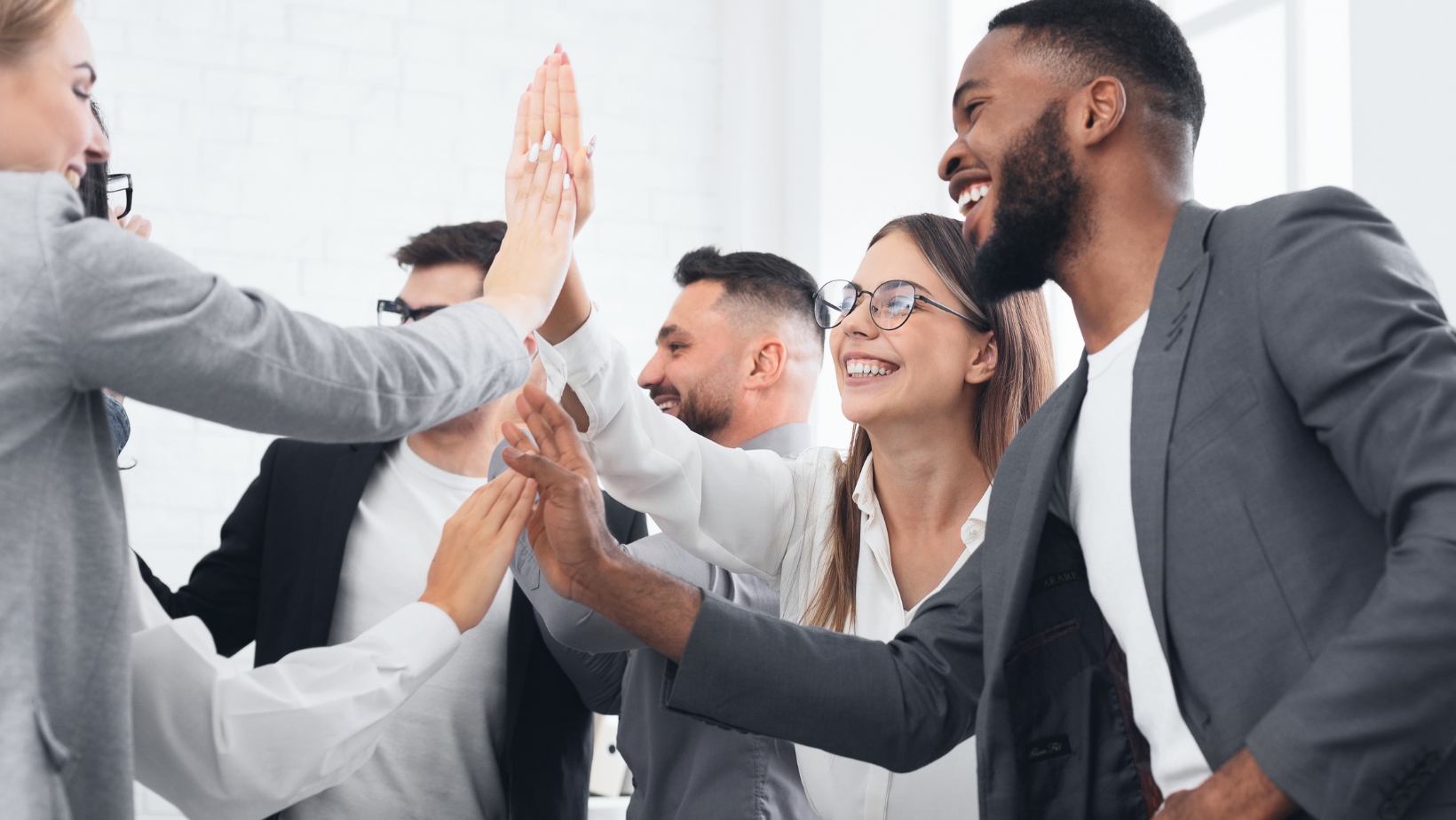 How Business Accountability Groups Help Entrepreneurs Excel - Thrive Global