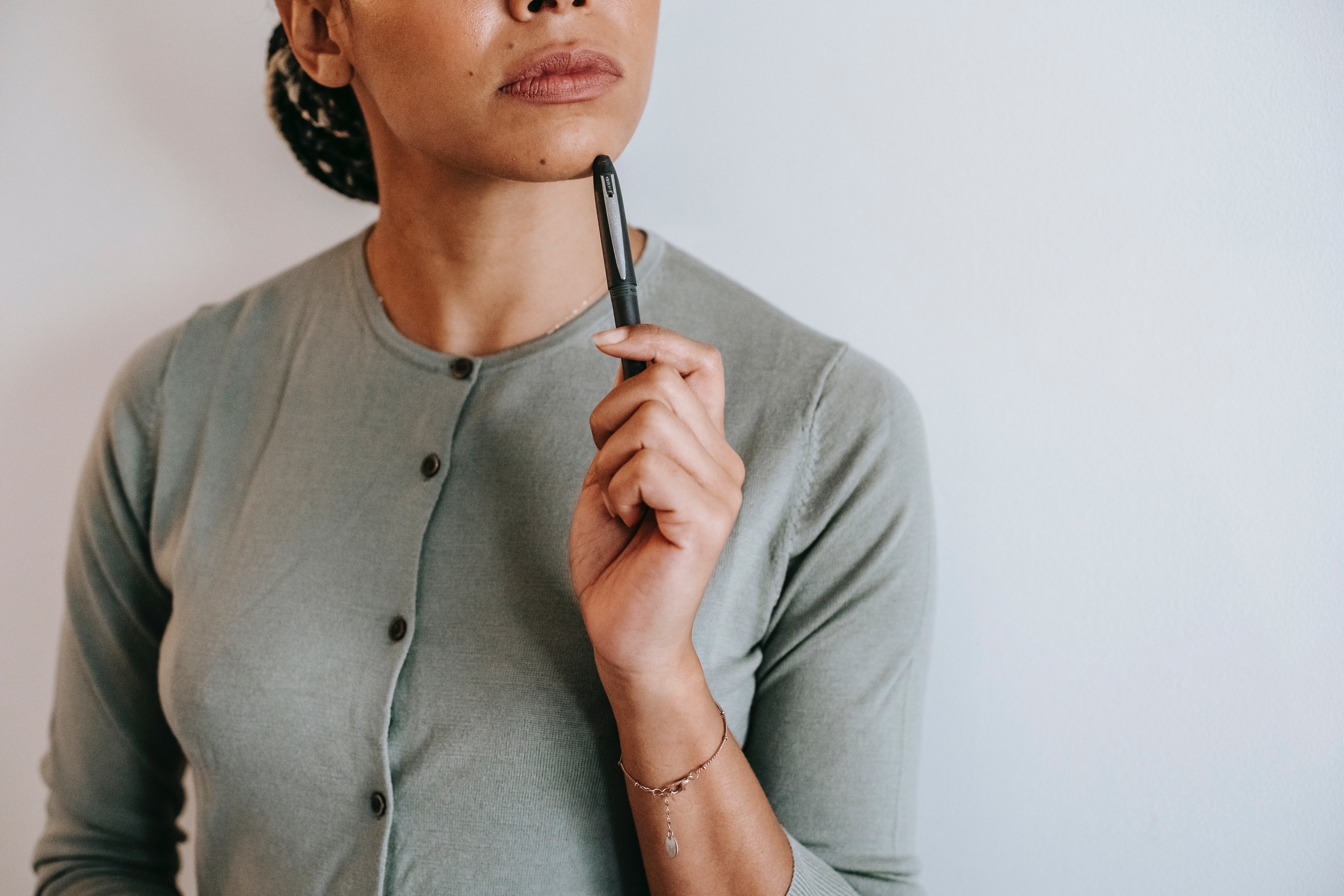 12 Ways to Center Yourself When You Can’t Stop Overthinking - Thrive Global
