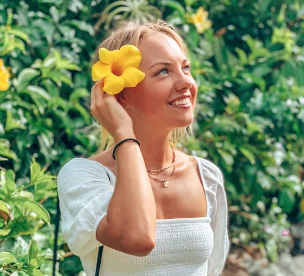 Struggling to Show Up with Confidence Online? Then Meet Molly Kubes ...