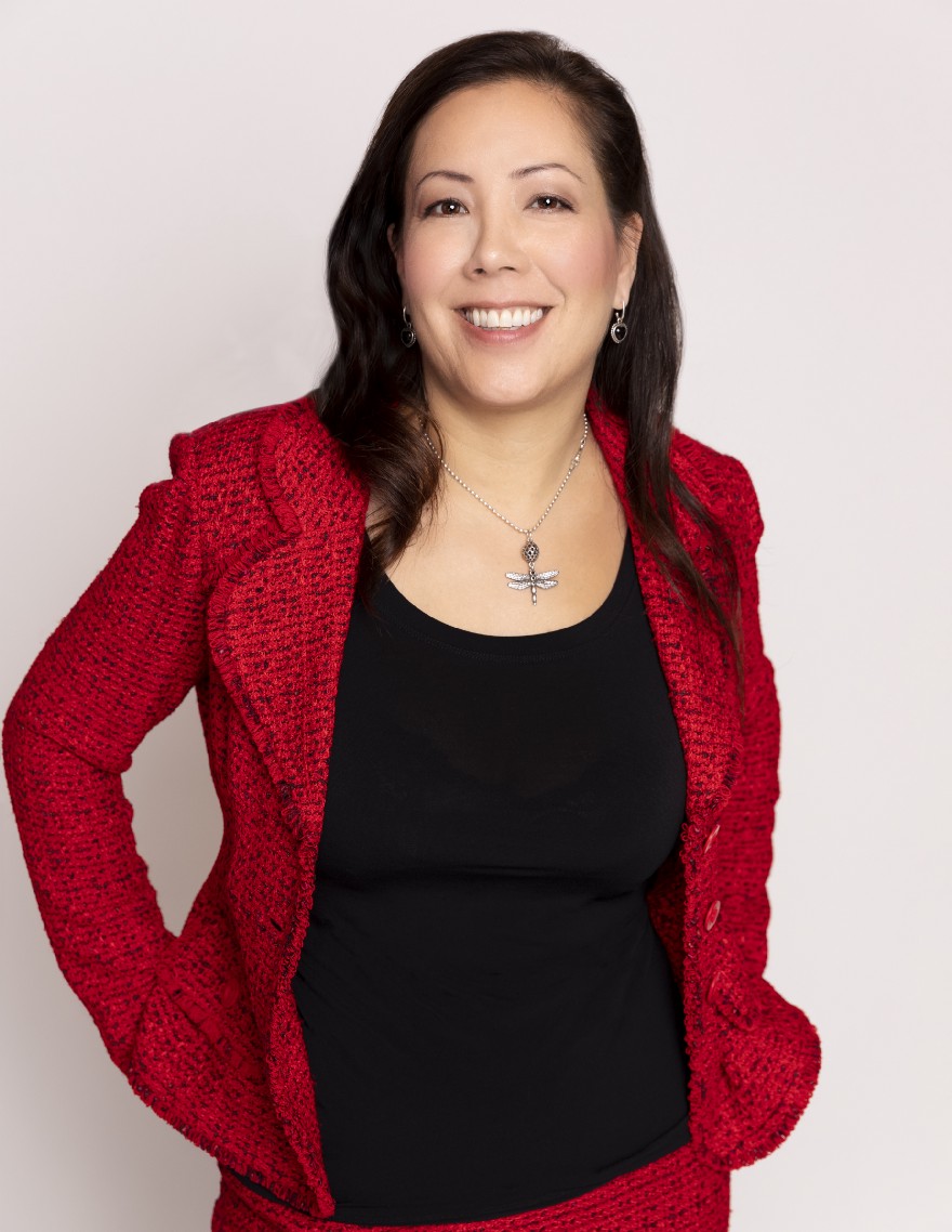 Julia Chung On How We Need To Adjust To The Future Of Work - Thrive Global