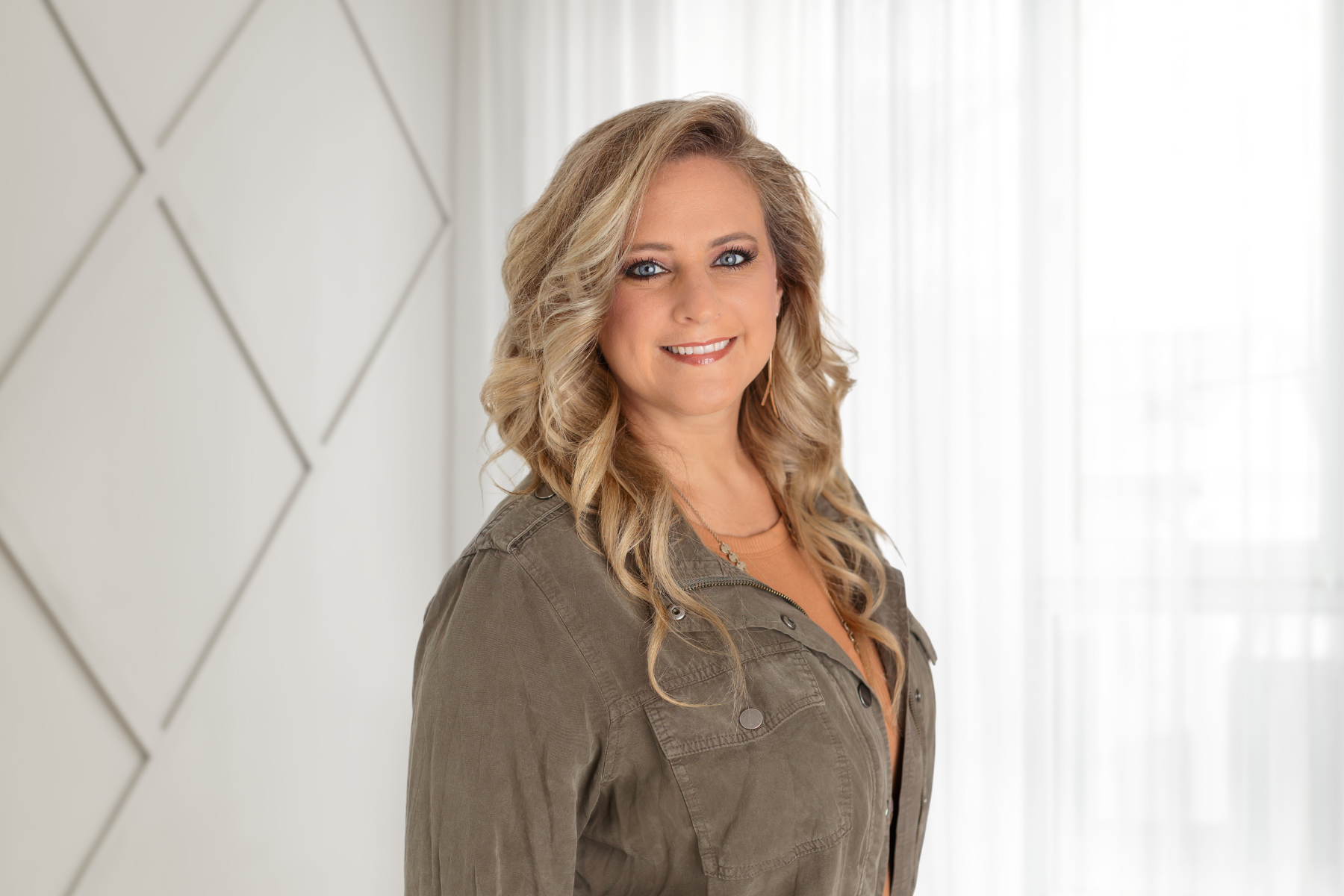 Emotional Engagement and Resilience: Mandy Froehlich's Guide to ...