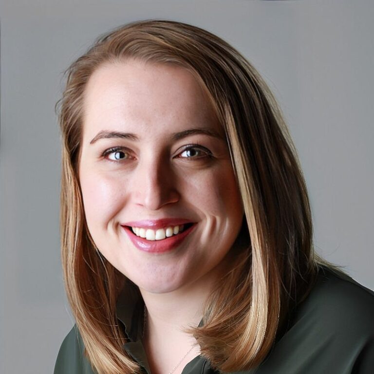 Sarah Kiefer On How We Need To Adjust To The Future Of Work - Thrive Global