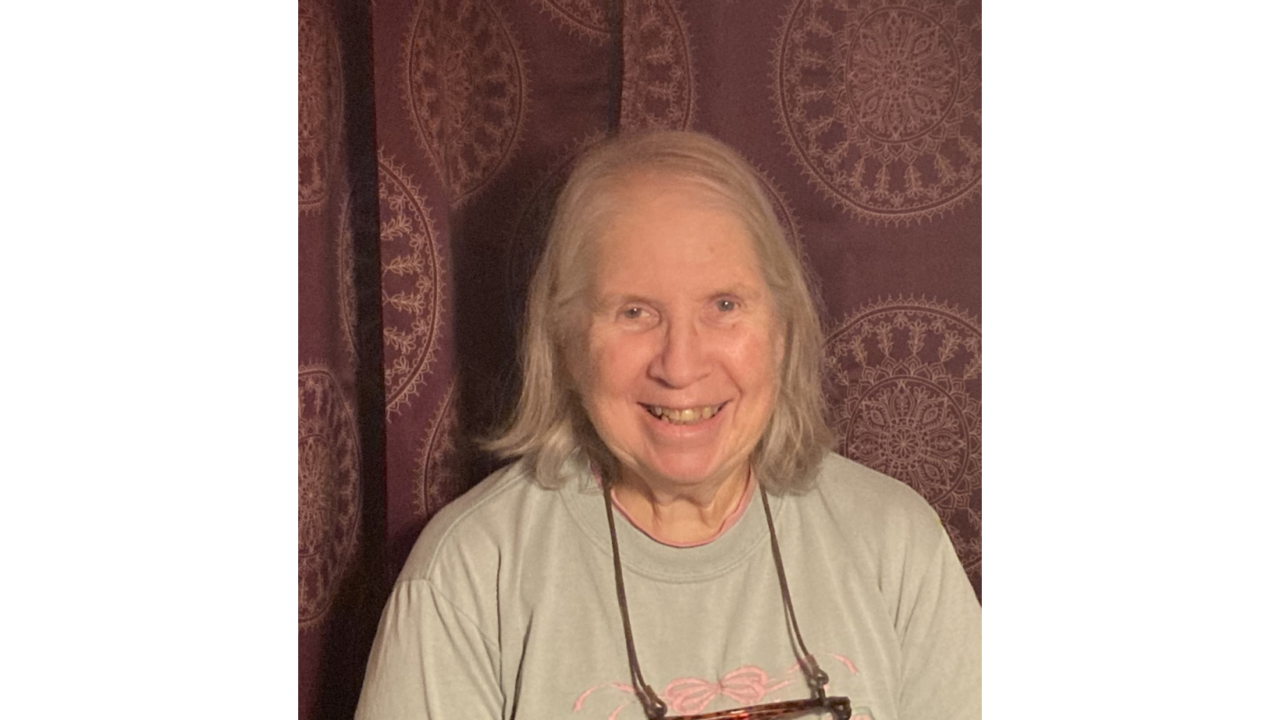At 72, Deb Picked Up Her Guitar and Returned to Her Passion - Thrive Global