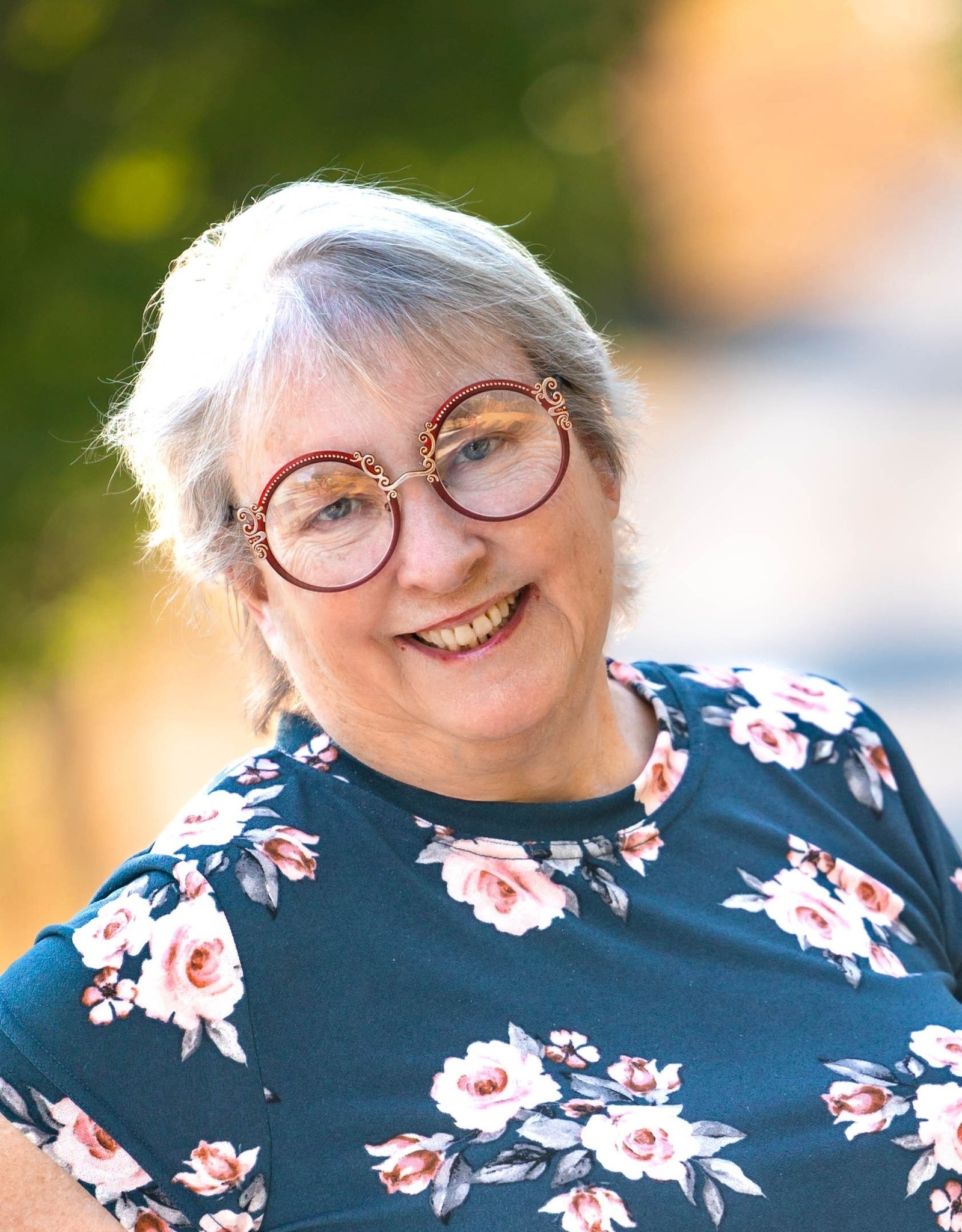 The Transformative Power of Legacy Writing: A Conversation with Rebecka Vigus - Thrive Global