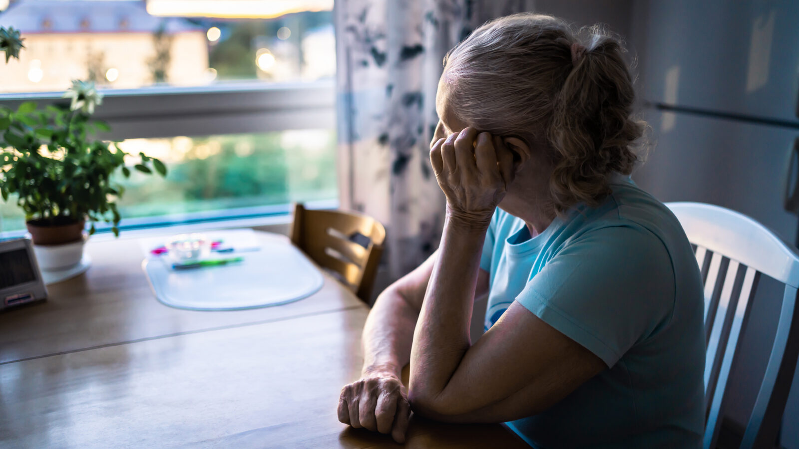 Maybe It’s Not Just Forgetfulness: Early Alzheimer’s Symptoms - Thrive ...